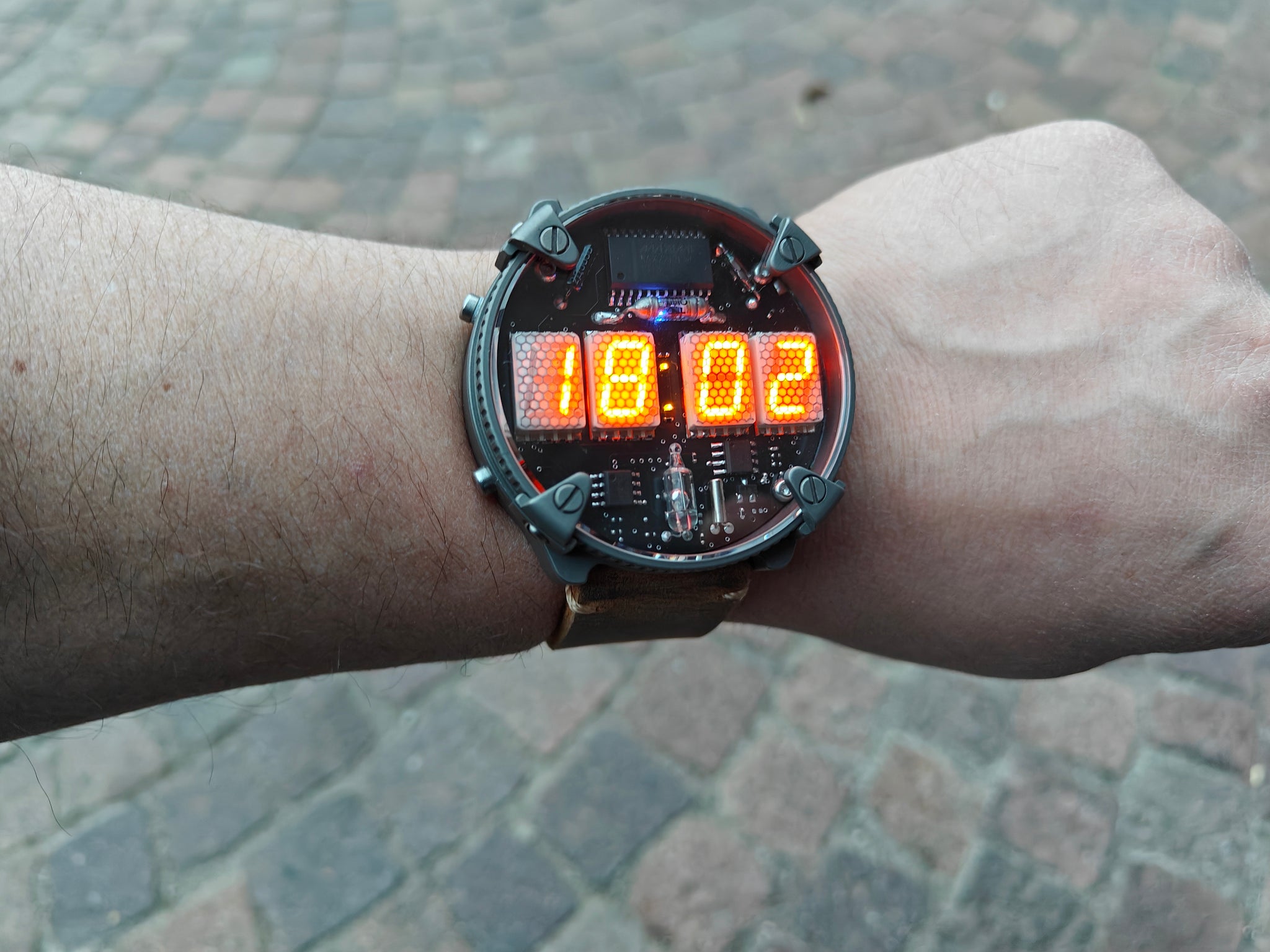 Titanium Orange Led Metro Nixie Watch Wi-fi connection
