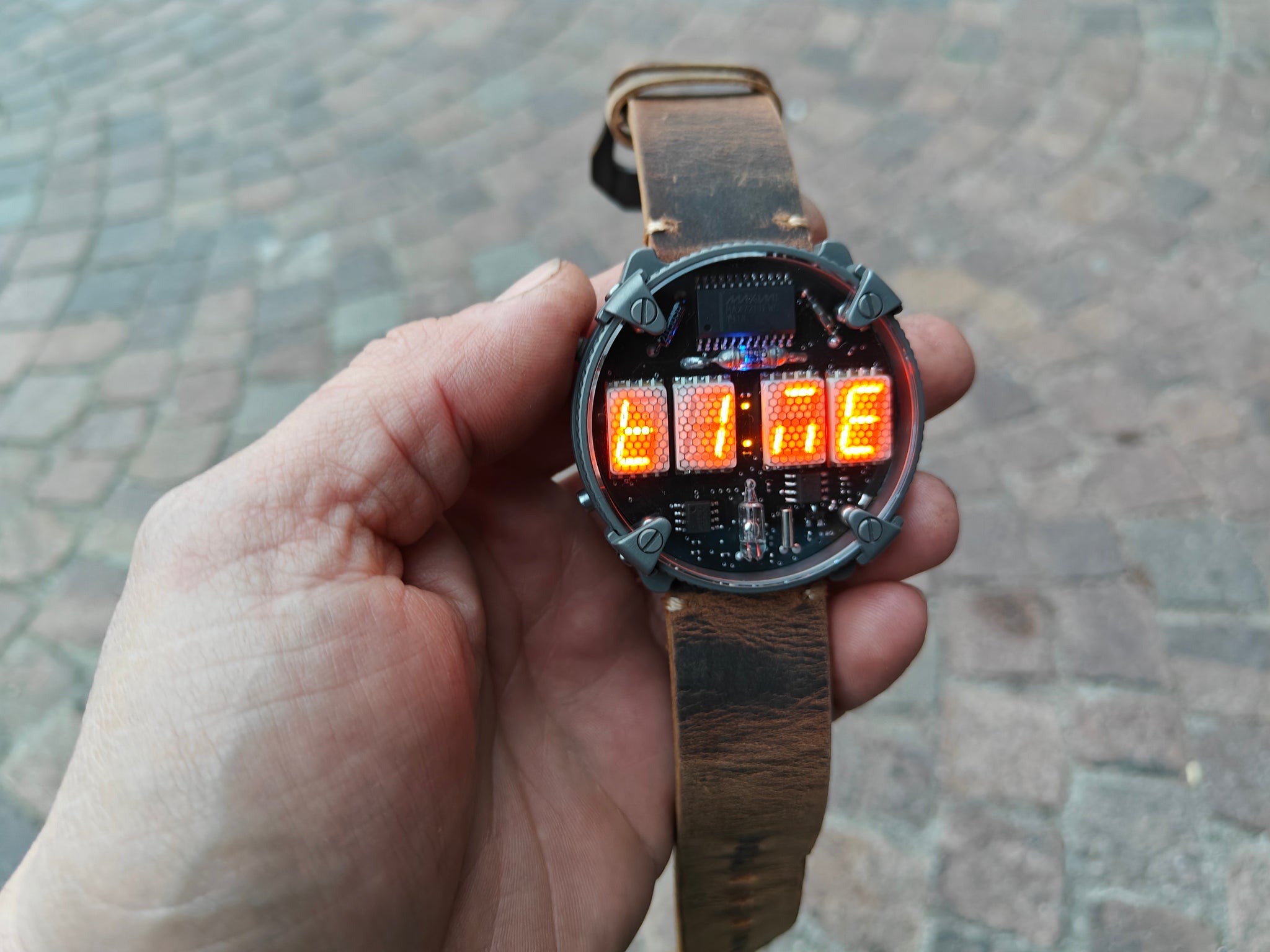 Titanium Orange Led Metro Nixie Watch Wi-fi connection